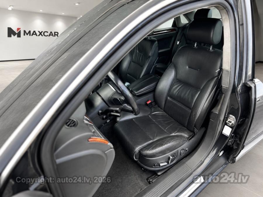 Black Audi A8 2004 in Tallinn, with an engine capacity of 3.00 L and mileage of 351 thousand km for 2999 €, photo 9 on AUTOMOTO.COM.LV