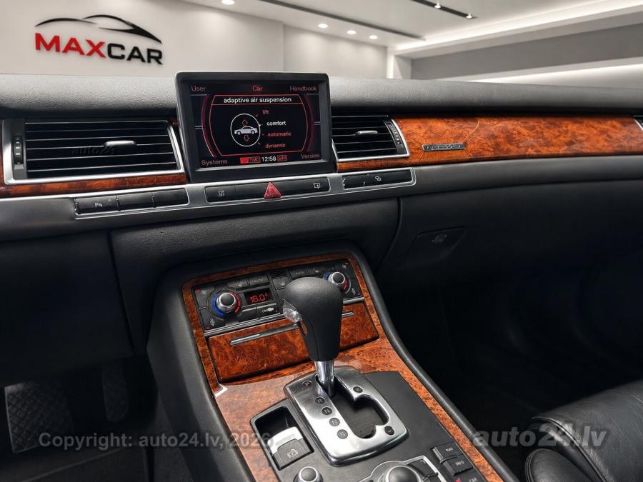 Black Audi A8 2004 in Tallinn, with an engine capacity of 3.00 L and mileage of 351 thousand km for 2999 €, photo 11 on AUTOMOTO.COM.LV