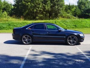 Melns Audi A8 2004 Veru, ar dzinēja tilpumu 3.00 L un nobraukumu 0 tūkst. km par 2499 €, foto 5 vietnē AUTOMOTO.COM.LV