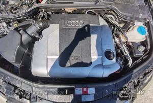 Melns Audi A8 2004 Veru, ar dzinēja tilpumu 3.00 L un nobraukumu 0 tūkst. km par 2499 €, foto 12 vietnē AUTOMOTO.COM.LV