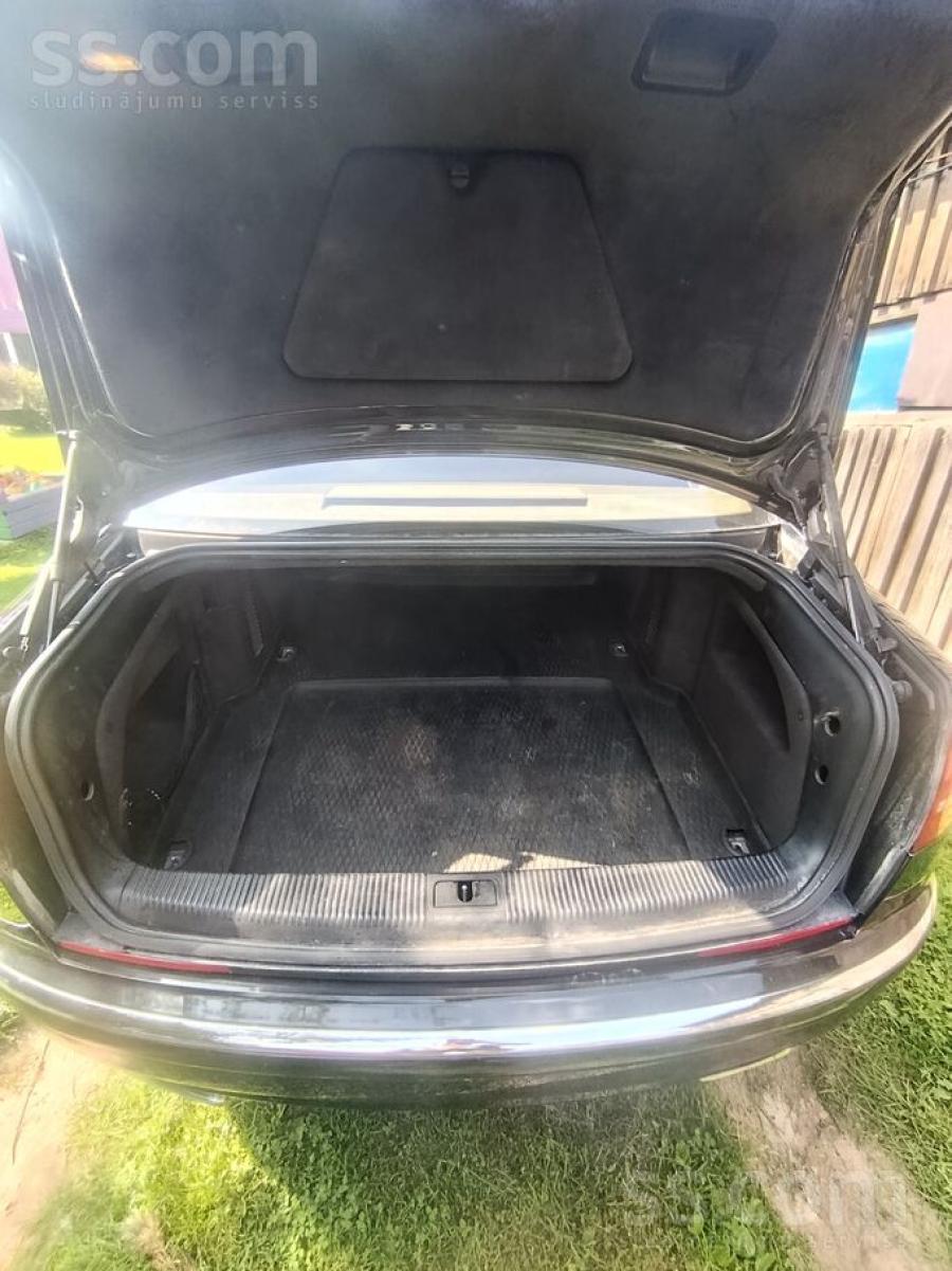 Melns Audi A8 2004 Bauska, ar dzinēja tilpumu 3.00 L un nobraukumu 371 tūkst. km par 6500 €, foto 9 vietnē AUTOMOTO.COM.LV