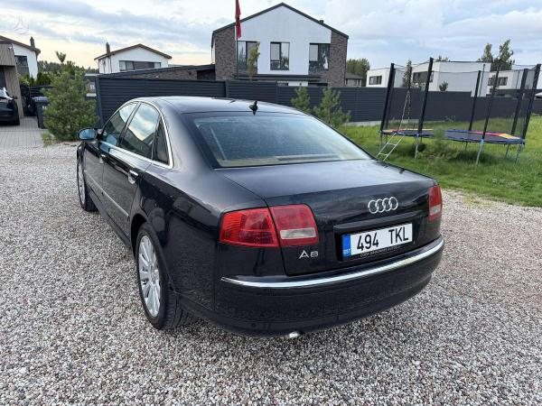 Audi A8 2004 Viļņa vietnē Melns Audi A8 2004 Viļņa, ar dzinēja tilpumu 3.94 L un nobraukumu 442 tūkst. km par 2850 €, foto 8 vietnē AUTOMOTO.COM.LV