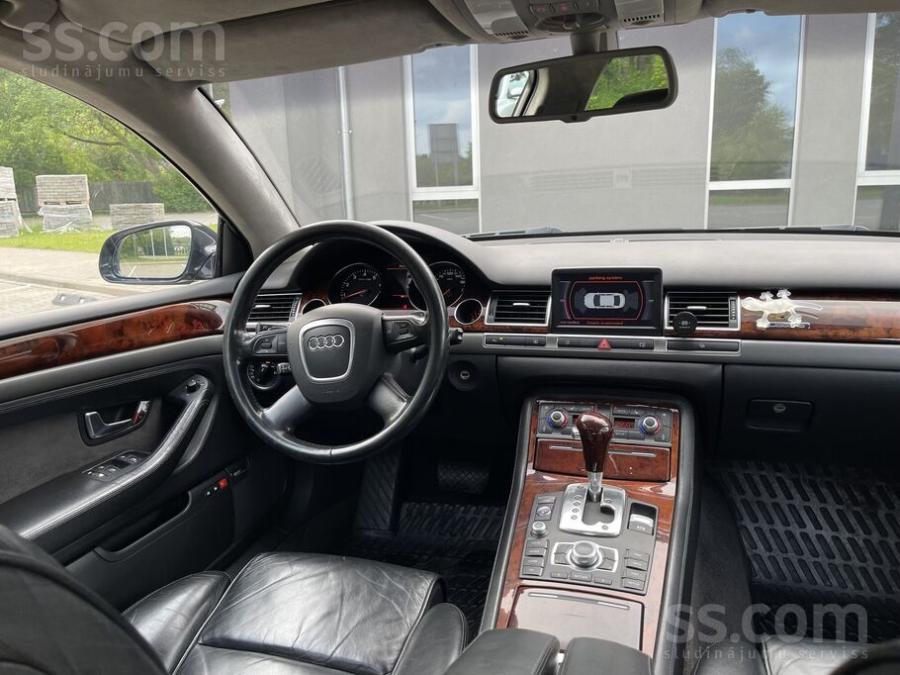 Melns Audi A8 2005 Jūrmala, ar dzinēja tilpumu 4.20 L un nobraukumu 0 tūkst. km par 6650 €, foto 29 vietnē AUTOMOTO.COM.LV