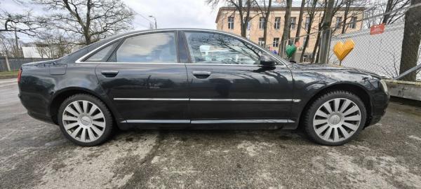 Melns Audi A8 2005 Rīga, ar dzinēja tilpumu 4.00 L un nobraukumu 335 tūkst. km par 6900 €, foto 10 vietnē AUTOMOTO.COM.LV