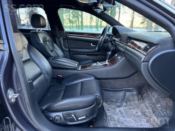 Black Audi A8 2005 in Jelgava, with an engine capacity of 3.00 L and mileage of 276 thousand km for 5490 €, photo 8 on AUTOMOTO.COM.LV