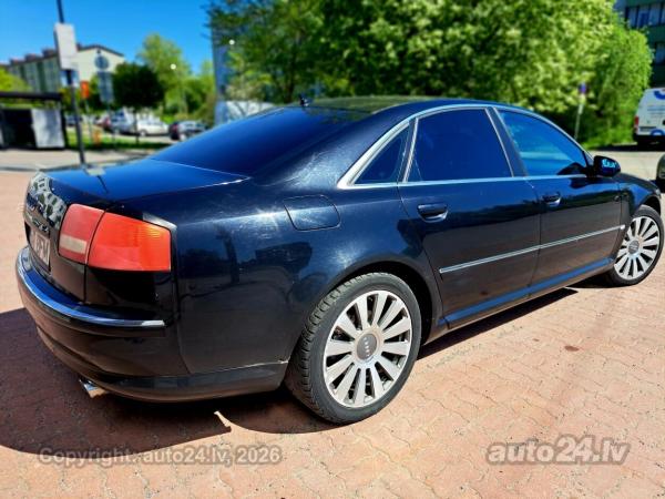 Melns Audi A8 2005 Tallina, ar dzinēja tilpumu 3.70 L un nobraukumu 0 tūkst. km par 5200 €, foto 3 vietnē AUTOMOTO.COM.LV