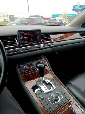 Melns Audi A8 2005 Šauļi, ar dzinēja tilpumu 3.20 L un nobraukumu 290 tūkst. km par 3500 €, foto 10 vietnē AUTOMOTO.COM.LV