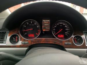 Melns Audi A8 2005 Šauļi, ar dzinēja tilpumu 3.10 L un nobraukumu 290 tūkst. km par 3350 €, foto 16 vietnē AUTOMOTO.COM.LV