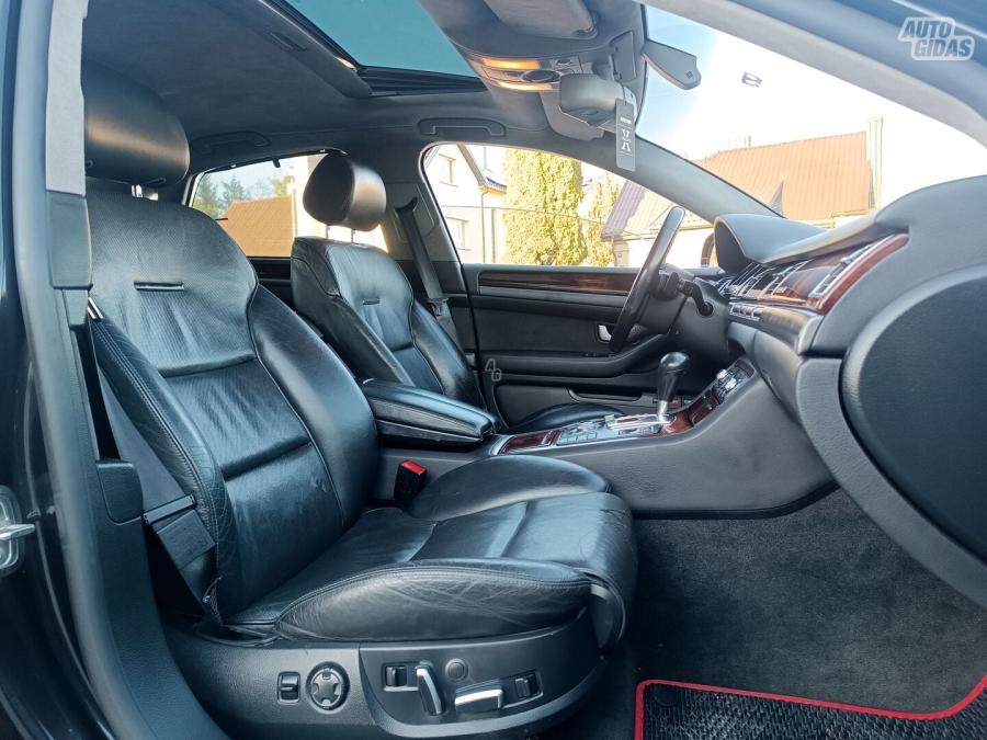 Black Audi A8 2005 in Siauliai, with an engine capacity of 3.20 L and mileage of 290 thousand km for 3300 €, photo 14 on AUTOMOTO.COM.LV