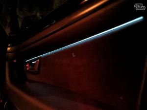 Black Audi A8 2005 in Siauliai, with an engine capacity of 3.20 L and mileage of 290 thousand km for 3300 €, photo 18 on AUTOMOTO.COM.LV