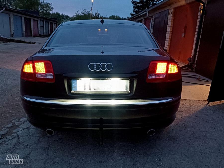 Black Audi A8 2005 in Siauliai, with an engine capacity of 3.20 L and mileage of 290 thousand km for 3300 €, photo 32 on AUTOMOTO.COM.LV