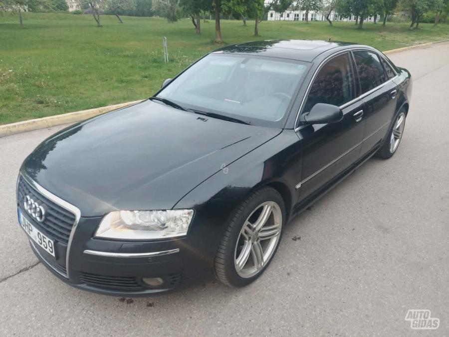 Black Audi A8 2005 in Ukmerge, with an engine capacity of 3.00 L and mileage of 285 thousand km for 4000 €, photo 1 on AUTOMOTO.COM.LV