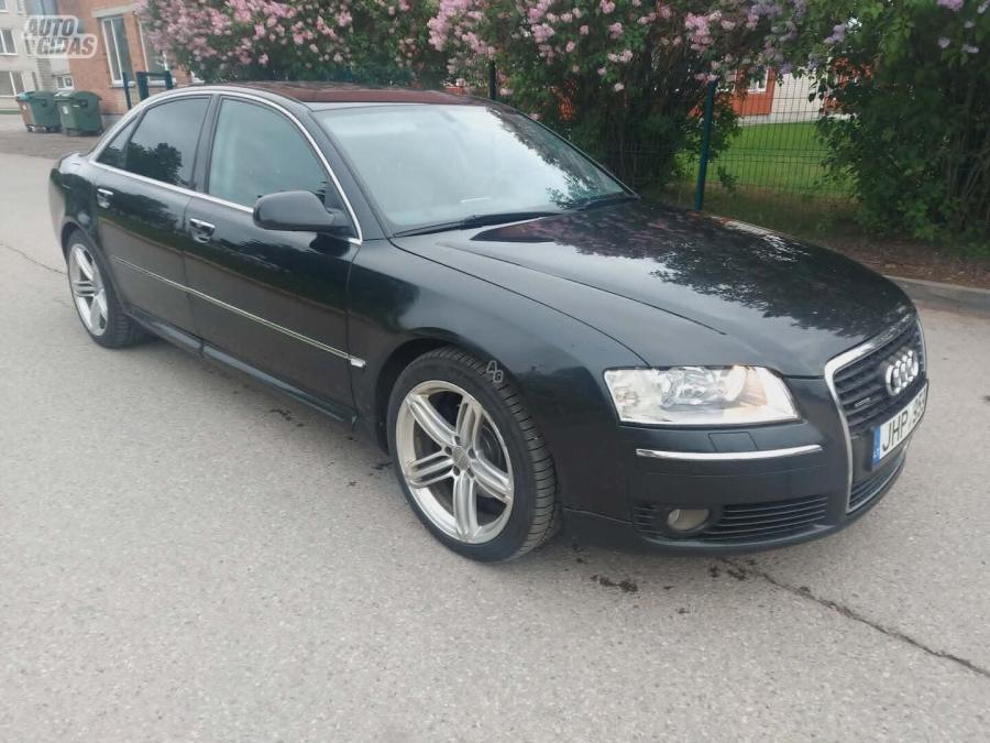Black Audi A8 2005 in Ukmerge, with an engine capacity of 3.00 L and mileage of 285 thousand km for 4000 €, photo 4 on AUTOMOTO.COM.LV