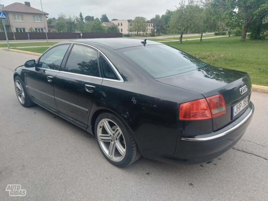 Black Audi A8 2005 in Ukmerge, with an engine capacity of 3.00 L and mileage of 285 thousand km for 4000 €, photo 7 on AUTOMOTO.COM.LV
