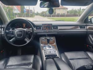 Black Audi A8 2005 in Ukmerge, with an engine capacity of 3.00 L and mileage of 285 thousand km for 4000 €, photo 12 on AUTOMOTO.COM.LV
