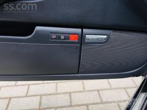 Melns Audi A8 2005 Jēkabpils, ar dzinēja tilpumu 3.00 L un nobraukumu 421 tūkst. km par 3500 €, foto 9 vietnē AUTOMOTO.COM.LV