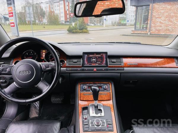 Black Audi A8 2005 in Jekabpils, with an engine capacity of 3.00 L and mileage of 421 thousand km for 3500 €, photo 6 on AUTOMOTO.COM.LV