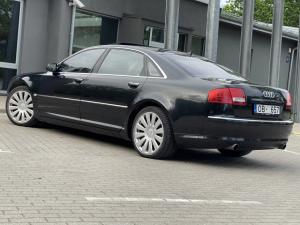 Black Audi A8 2005 in Riga, with an engine capacity of 4.20 L and mileage of 285 thousand km for 6650 €, photo 11 on AUTOMOTO.COM.LV