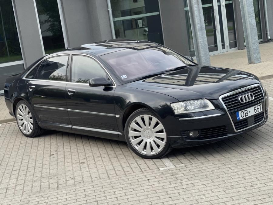 Black Audi A8 2005 in Riga, with an engine capacity of 4.20 L and mileage of 285 thousand km for 6650 €, photo 35 on AUTOMOTO.COM.LV