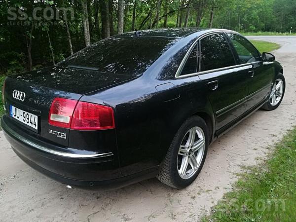 Black Audi A8 2005 in Ludza, with an engine capacity of 3.00 L and mileage of 270 thousand km for 3800 €, photo 3 on AUTOMOTO.COM.LV