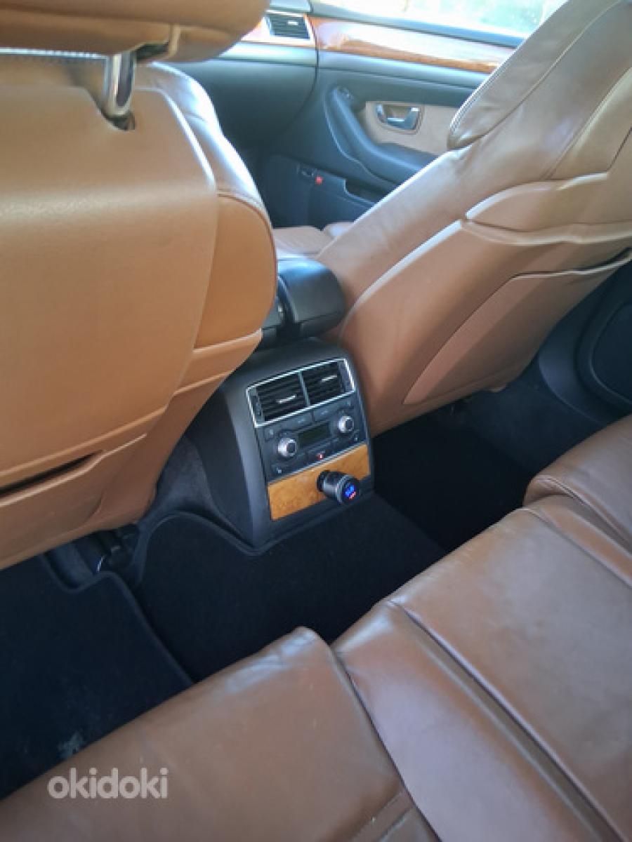 Black Audi A8 2005 in Johvi, with an engine capacity of 3.00 L and mileage of 360 thousand km for 2900 €, photo 11 on AUTOMOTO.COM.LV