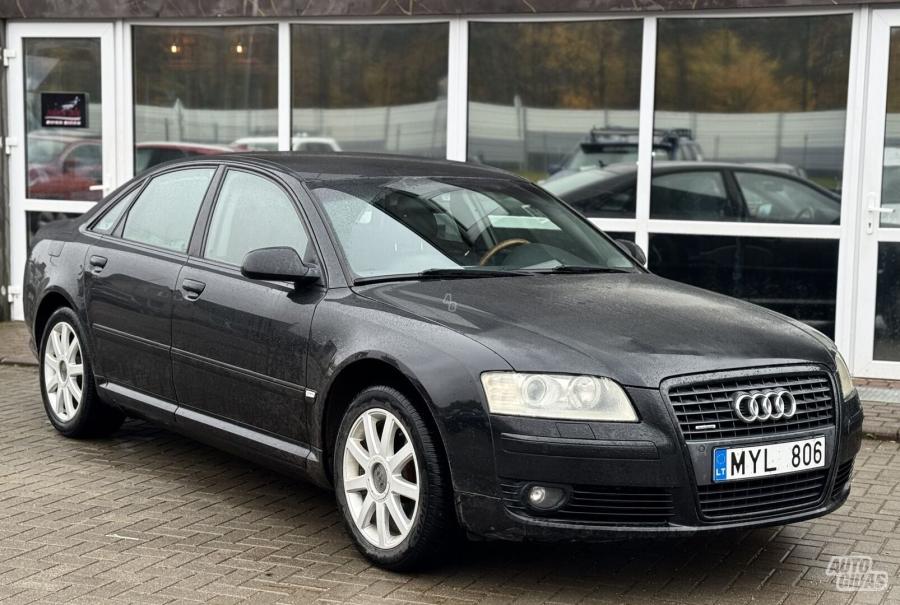 Black Audi A8 2005 in Radviliskis, with an engine capacity of 3.00 L and mileage of 308 thousand km for 4150 €, photo 5 on AUTOMOTO.COM.LV
