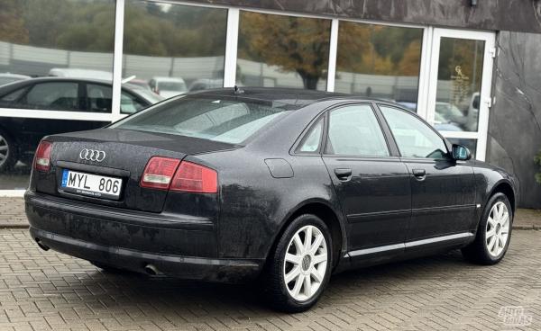 Black Audi A8 2005 in Radviliskis, with an engine capacity of 3.00 L and mileage of 308 thousand km for 4150 €, photo 8 on AUTOMOTO.COM.LV