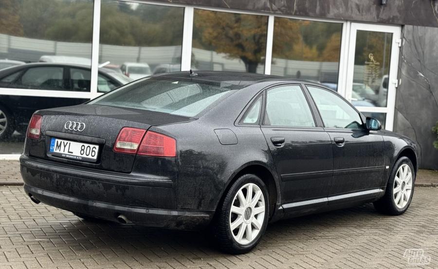 Black Audi A8 2005 in Radviliskis, with an engine capacity of 3.00 L and mileage of 308 thousand km for 4150 €, photo 8 on AUTOMOTO.COM.LV