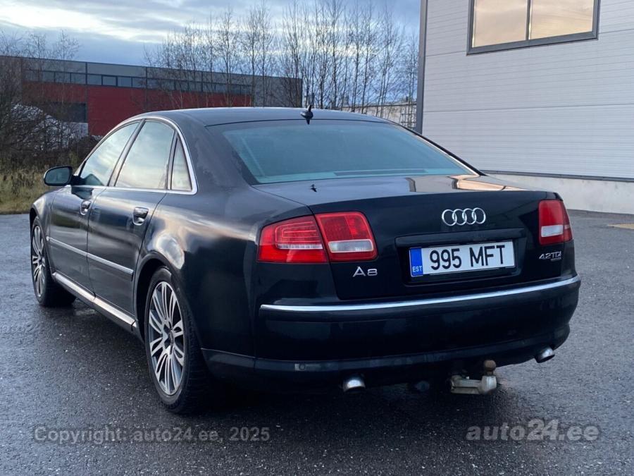 Black Audi A8 2006 in Tartu, with an engine capacity of 4.20 L and mileage of 361 thousand km for 5490 €, photo 5 on AUTOMOTO.COM.LV