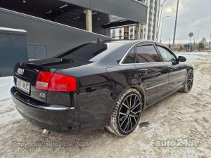 Black Audi A8 2006 in Tallinn, with an engine capacity of 4.10 L and mileage of 360 thousand km for 5990 €, photo 5 on AUTOMOTO.COM.LV