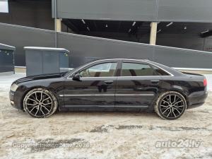 Black Audi A8 2006 in Tallinn, with an engine capacity of 4.10 L and mileage of 360 thousand km for 5990 €, photo 7 on AUTOMOTO.COM.LV