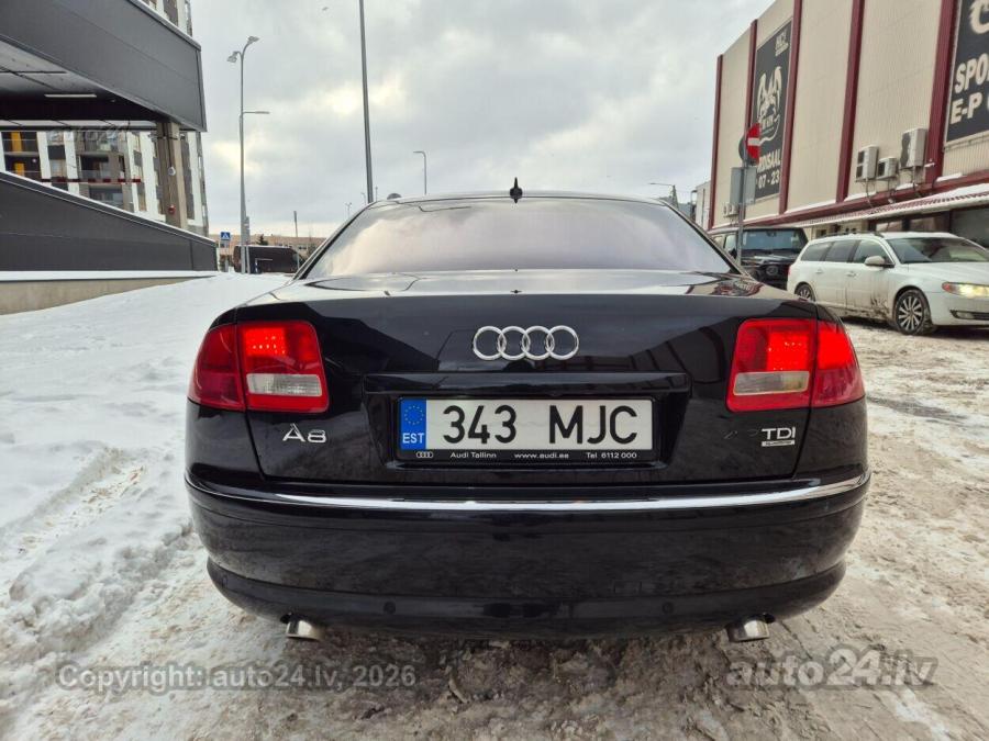 Black Audi A8 2006 in Tallinn, with an engine capacity of 4.10 L and mileage of 360 thousand km for 5990 €, photo 9 on AUTOMOTO.COM.LV