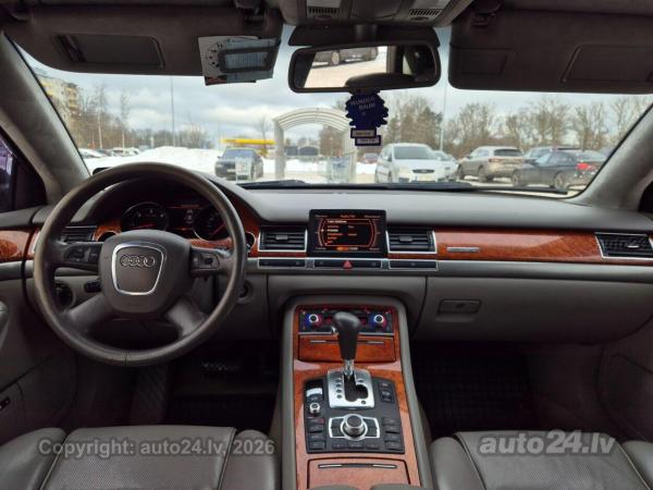 Melns Audi A8 2006 Tallina, ar dzinēja tilpumu 4.10 L un nobraukumu 360 tūkst. km par 5990 €, foto 11 vietnē AUTOMOTO.COM.LV