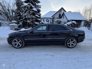 Black Audi A8 2006 in Vilnius, with an engine capacity of 4.17 L and mileage of 256 thousand km for 3650 €, photo 3 on AUTOMOTO.COM.LV