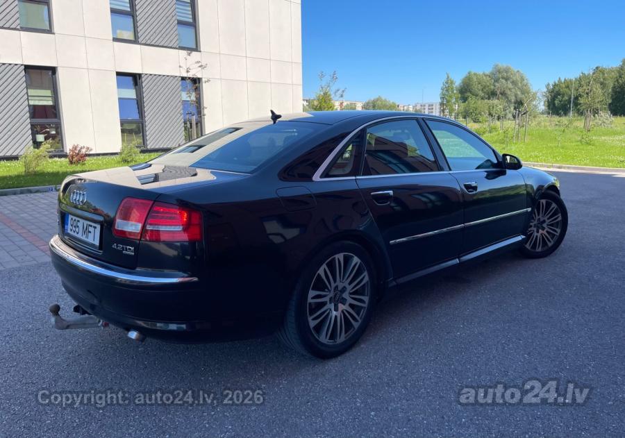 Melns Audi A8 2006 Tartu, ar dzinēja tilpumu 4.20 L un nobraukumu 370 tūkst. km par 4990 €, foto 3 vietnē AUTOMOTO.COM.LV