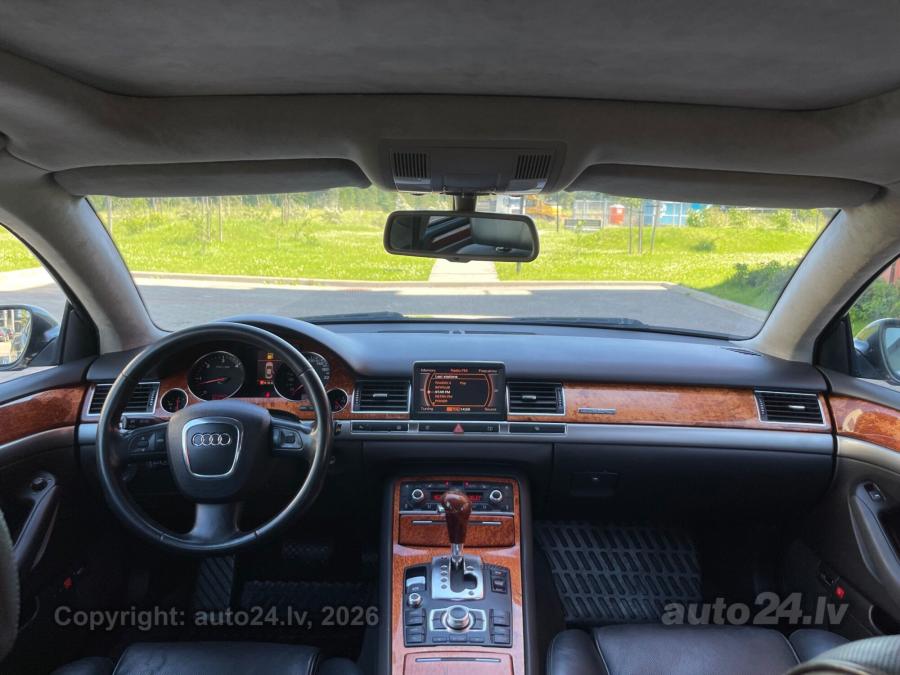 Melns Audi A8 2006 Tartu, ar dzinēja tilpumu 4.20 L un nobraukumu 370 tūkst. km par 4990 €, foto 12 vietnē AUTOMOTO.COM.LV