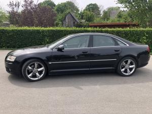Black Audi A8 2006 in Klaipeda, with an engine capacity of 3.00 L and mileage of 412 thousand km for 3200 €, photo  on AUTOMOTO.COM.LV