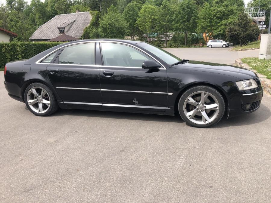 Black Audi A8 2006 in Klaipeda, with an engine capacity of 3.00 L and mileage of 412 thousand km for 3200 €, photo 5 on AUTOMOTO.COM.LV