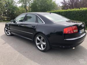 Black Audi A8 2006 in Klaipeda, with an engine capacity of 3.00 L and mileage of 412 thousand km for 3200 €, photo 6 on AUTOMOTO.COM.LV