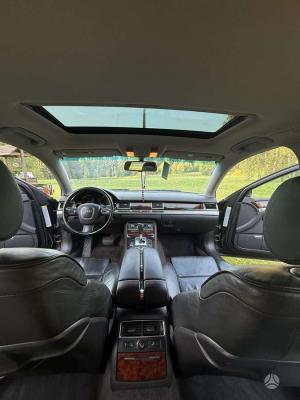 Black Audi A8 2006 in Vilnius, with an engine capacity of 4.20 L and mileage of 186 thousand km for 3600 €, photo 5 on AUTOMOTO.COM.LV