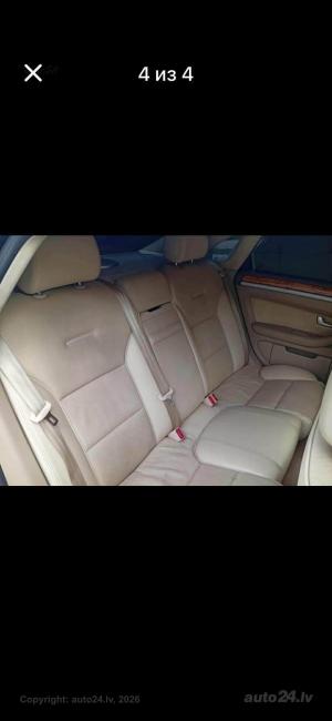 Black Audi A8 2006 in Tallinn, with an engine capacity of 4.10 L and mileage of 401 thousand km for 4800 €, photo 5 on AUTOMOTO.COM.LV
