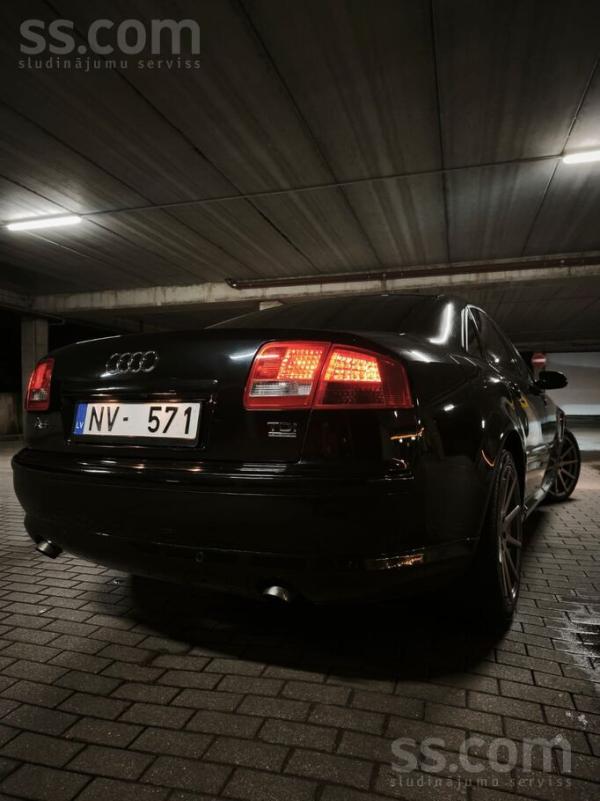 Melns Audi A8 2006 Rīga, ar dzinēja tilpumu 3.00 L un nobraukumu 315 tūkst. km par 5900 €, foto 3 vietnē AUTOMOTO.COM.LV