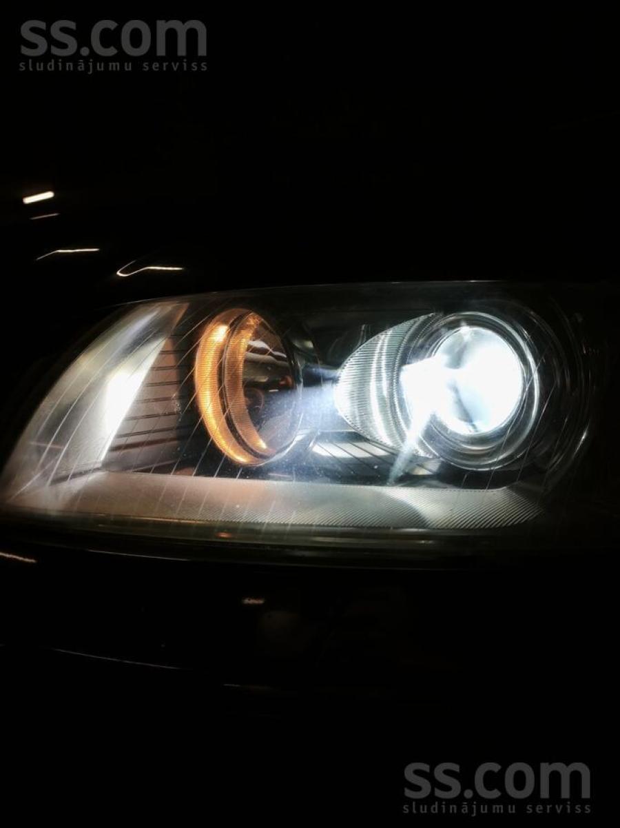 Melns Audi A8 2006 Rīga, ar dzinēja tilpumu 3.00 L un nobraukumu 315 tūkst. km par 5900 €, foto 9 vietnē AUTOMOTO.COM.LV