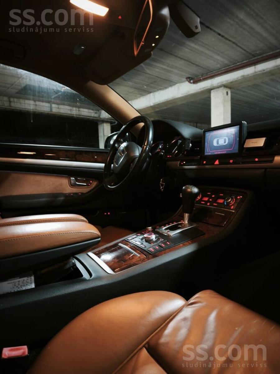 Melns Audi A8 2006 Rīga, ar dzinēja tilpumu 3.00 L un nobraukumu 315 tūkst. km par 5900 €, foto 13 vietnē AUTOMOTO.COM.LV