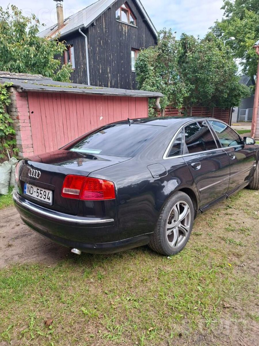 Black Audi A8 2006 in Riga, with an engine capacity of 3.00 L and mileage of 190 thousand km for 6080 €, photo 6 on AUTOMOTO.COM.LV