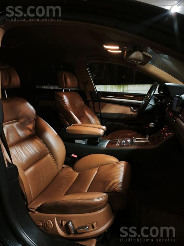 Black Audi A8 2006 in Riga, with an engine capacity of 3.00 L and mileage of 315 thousand km for 4999 €, photo 10 on AUTOMOTO.COM.LV