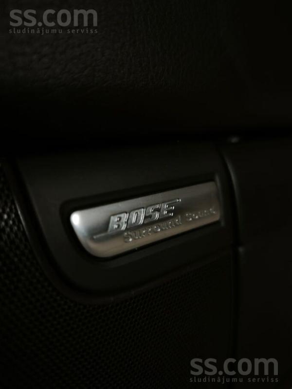Black Audi A8 2006 in Riga, with an engine capacity of 3.00 L and mileage of 315 thousand km for 4999 €, photo 11 on AUTOMOTO.COM.LV