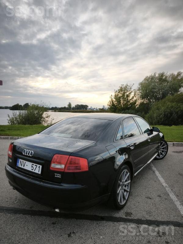 Audi A8 2006 Rīga vietnē Melns Audi A8 2006 Rīga, ar dzinēja tilpumu 3.00 L un nobraukumu 326 tūkst. km par 4999 €, foto 5 vietnē AUTOMOTO.COM.LV