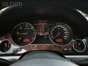 Melns Audi A8 2006 Rīga, ar dzinēja tilpumu 3.00 L un nobraukumu 326 tūkst. km par 4999 €, foto 9 vietnē AUTOMOTO.COM.LV
