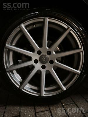 Melns Audi A8 2006 Rīga, ar dzinēja tilpumu 3.00 L un nobraukumu 326 tūkst. km par 4999 €, foto 15 vietnē AUTOMOTO.COM.LV